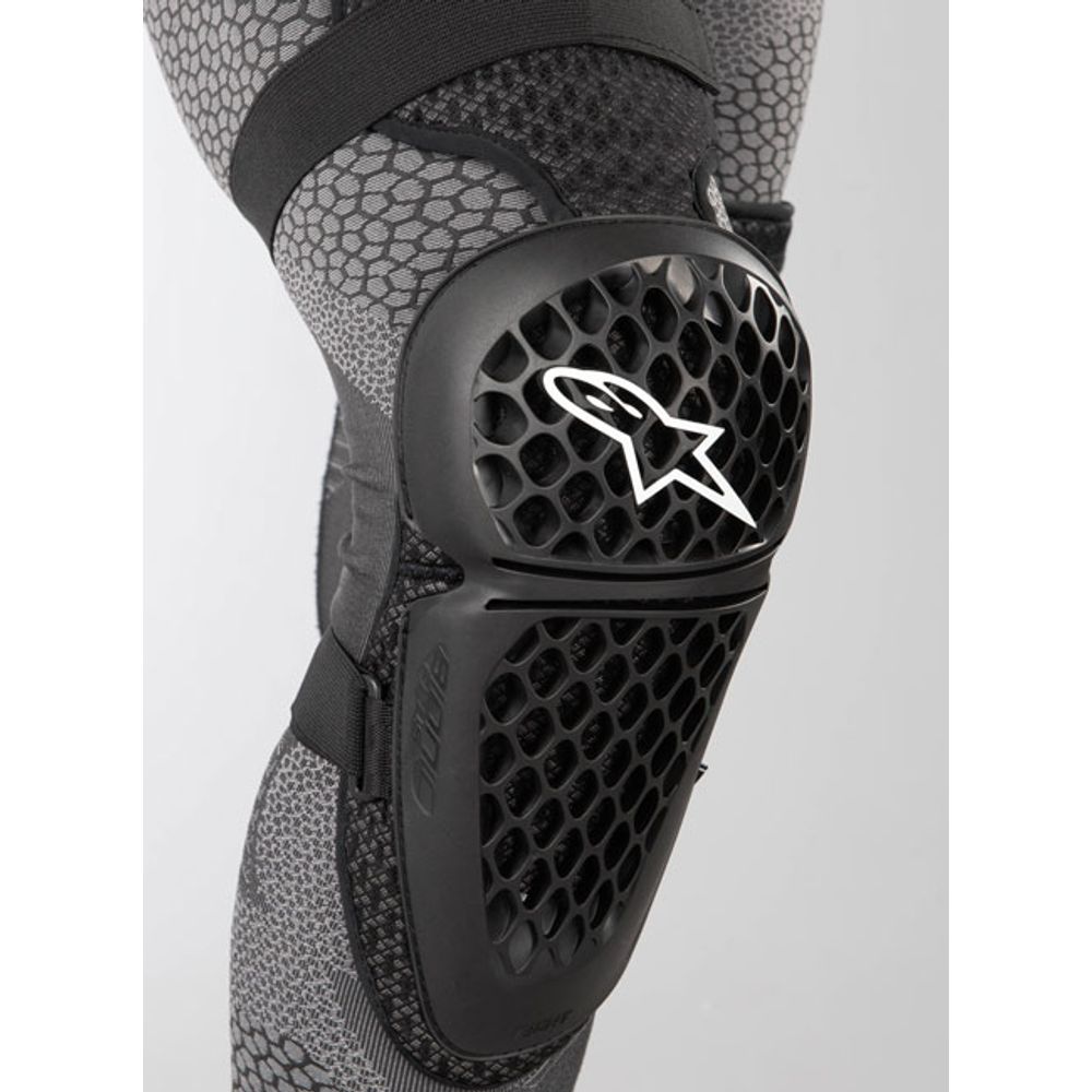Joelheira Alpinestars Bionic Plus preto - WebRacing